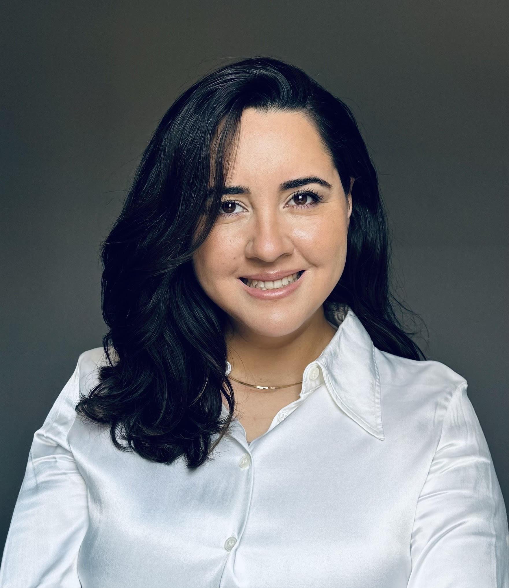 Elisa Macedo - The Thomas L. Reynolds Center for Graduate Life & Learning
